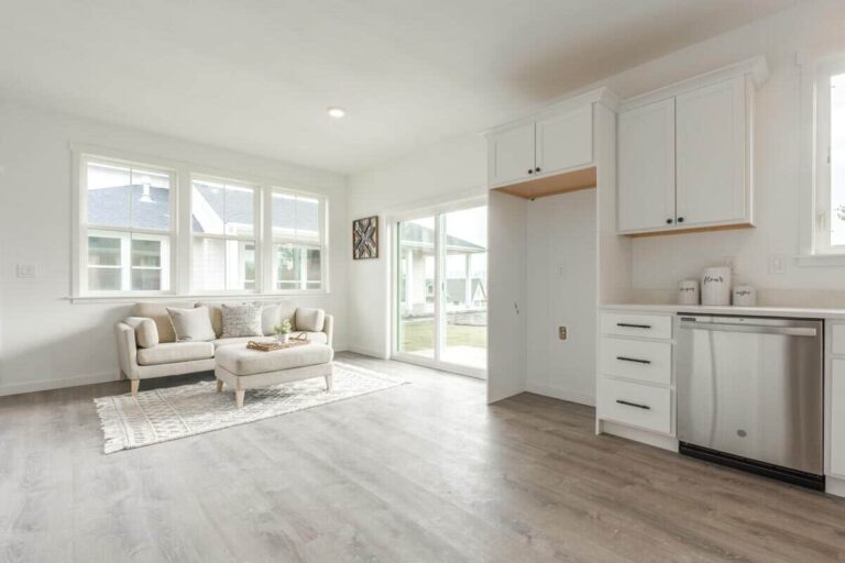 1-Bedroom Single-Story Tiny Home with Open Living Space (Floor Plan ...