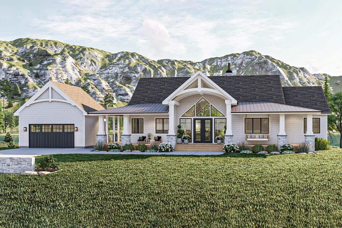 Country Style 2-Bedroom Single-Story Lake House for a Wide Lot with ...