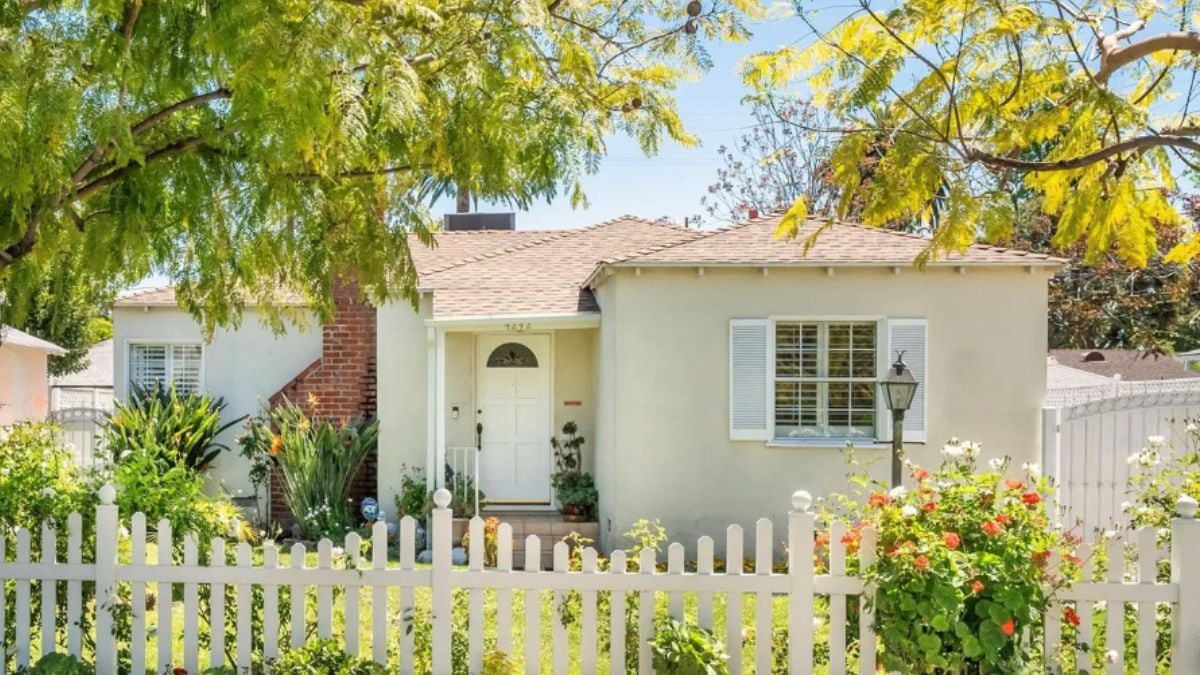 2-Bedroom Single Family Cottage Home (1,136 Sq. Ft. Floor Plan) - Small ...