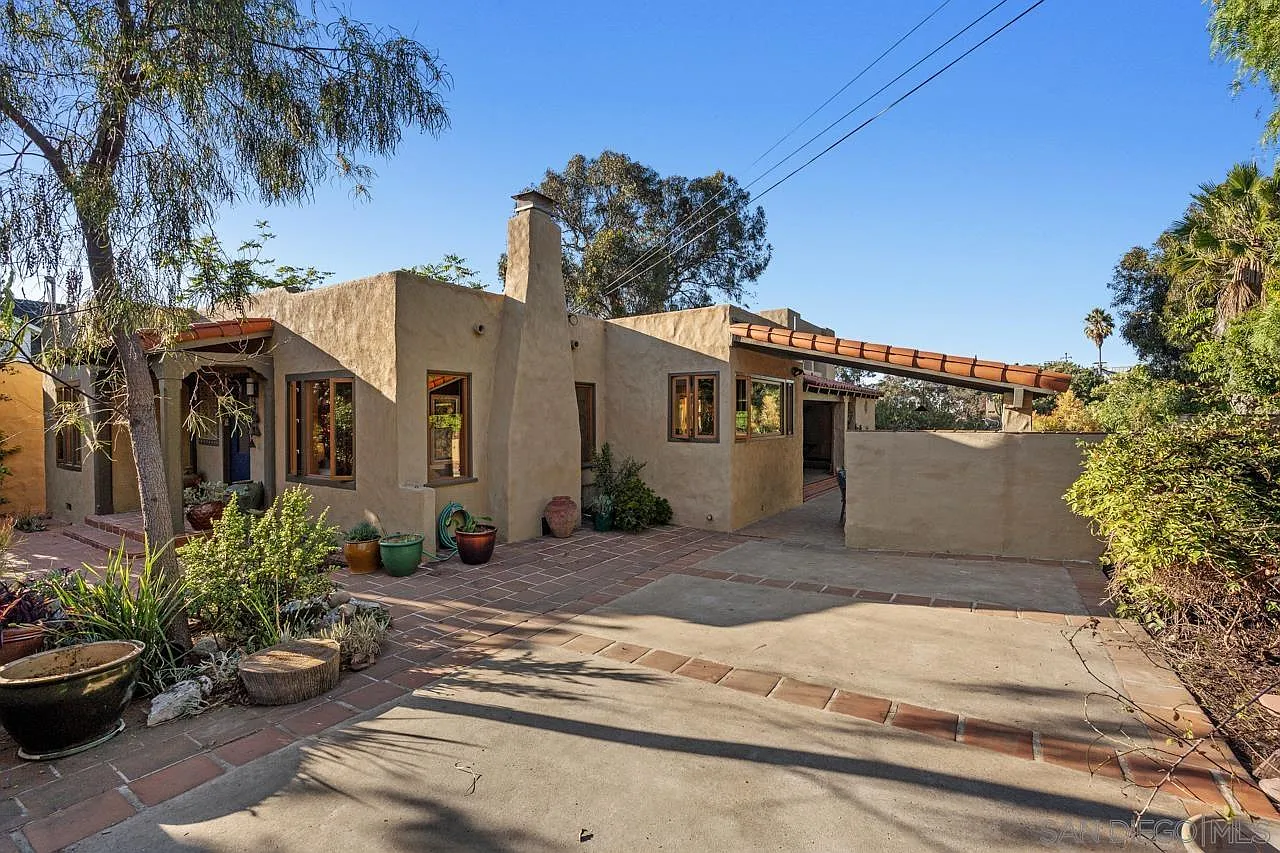2-Bedroom Single Story Adobe Home with Bonus Room and Wraparound ...