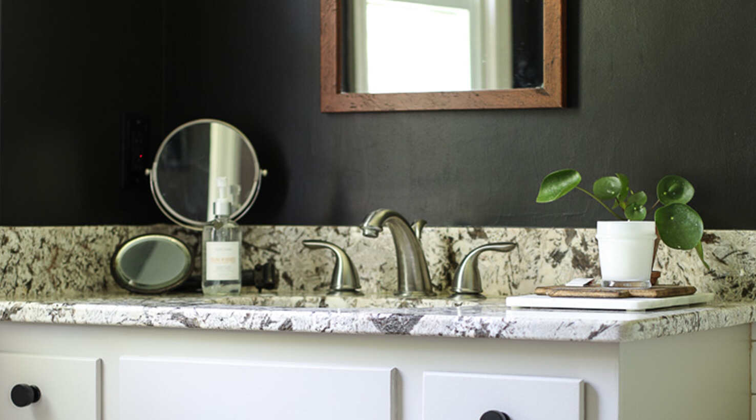 16 Best Sherwin Williams Paint Colors for Master Bath That Feels Like a ...
